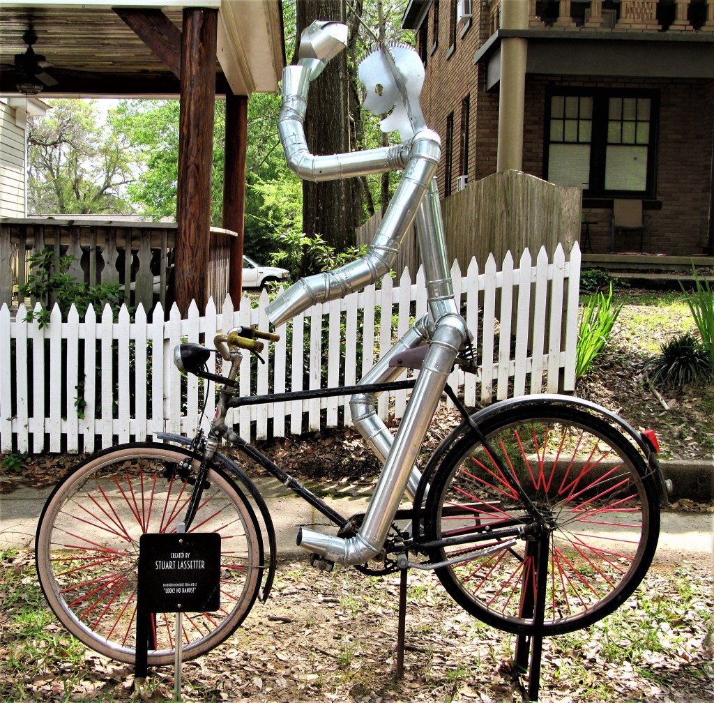 A Tour of Old Town Clinton Mississippi – Piper's Adventures