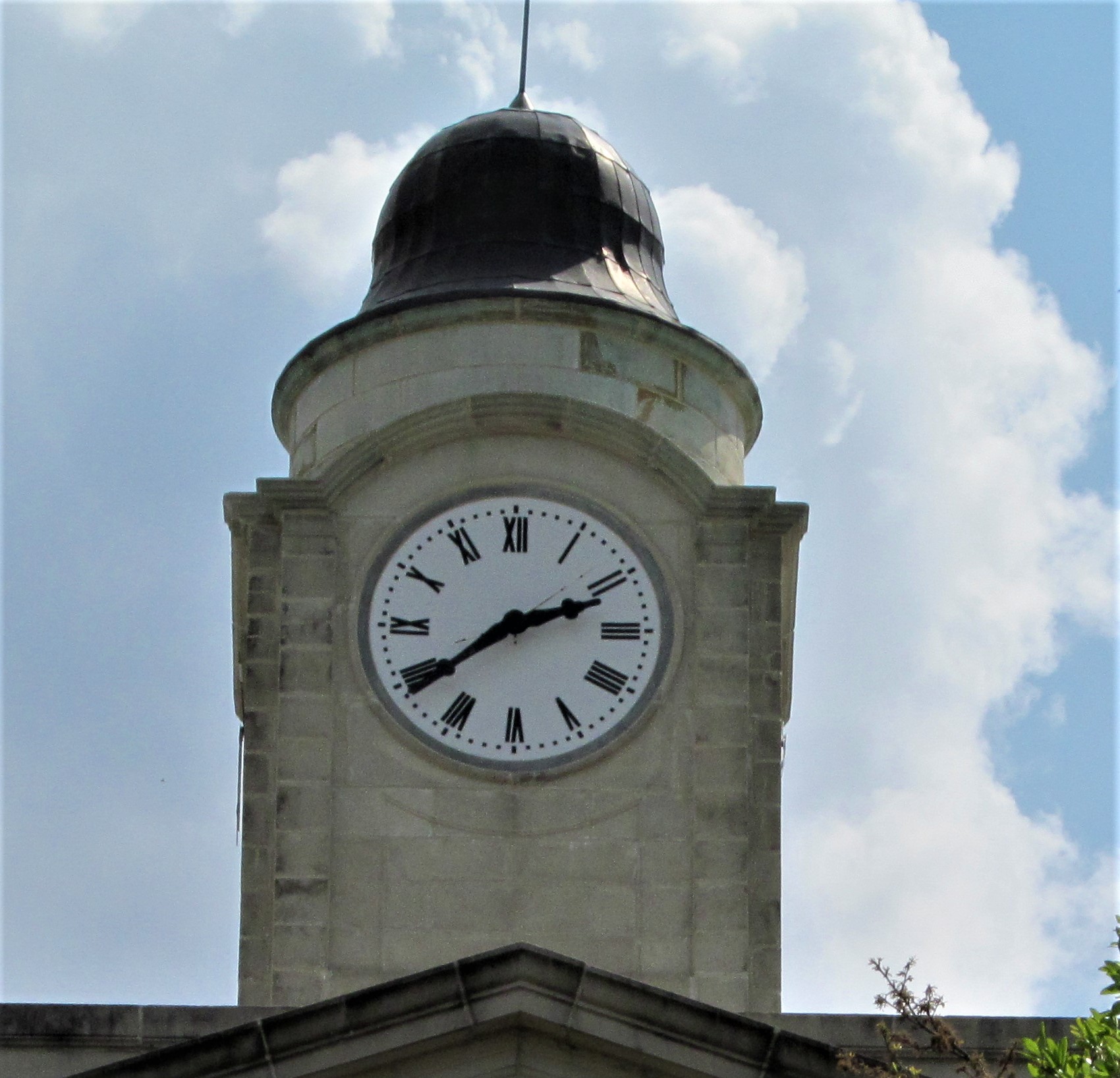 The Clock Tower – Piper's Adventures